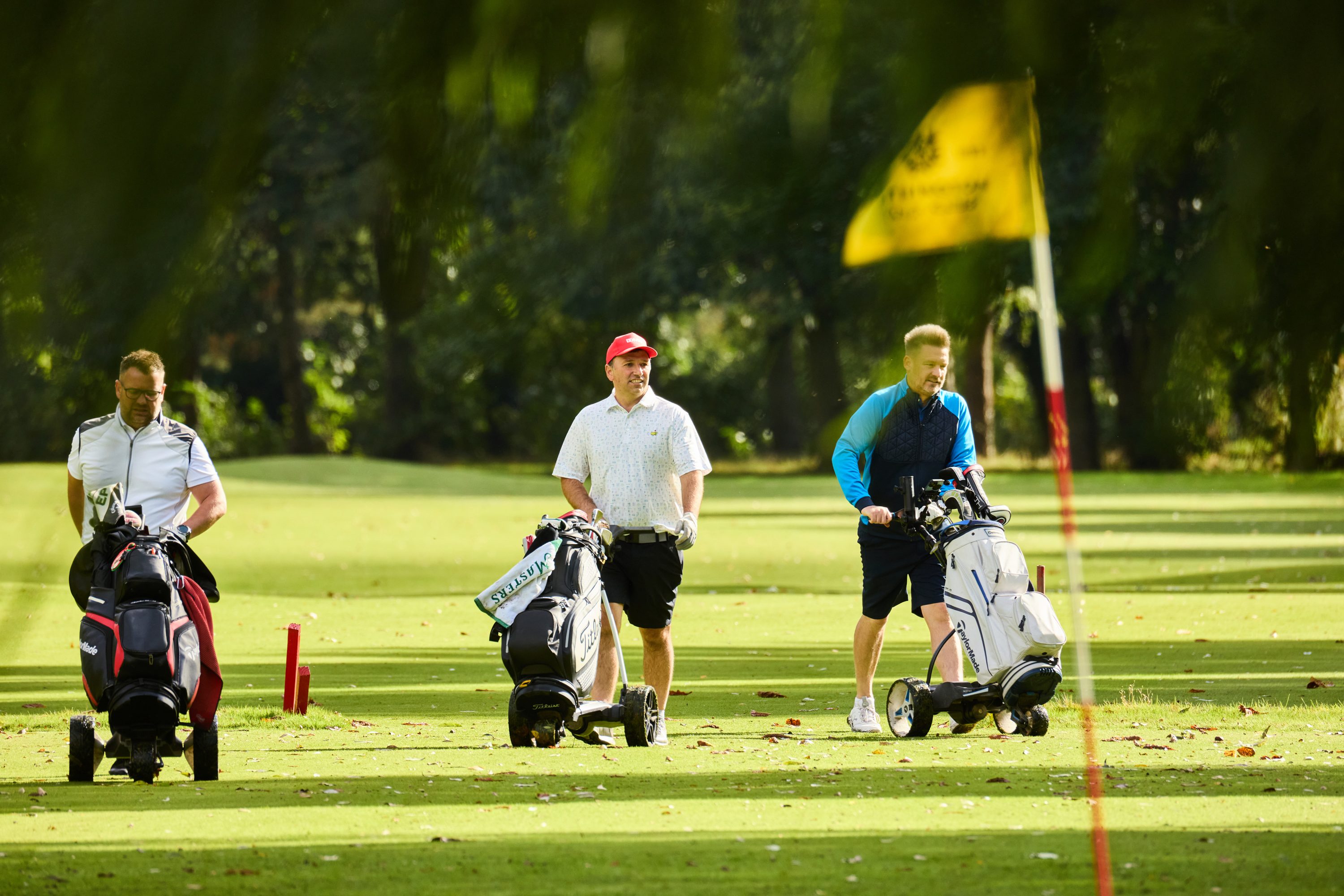 Domis Golf Day 2025: DJ Turns the Fairway into a Dancefloor